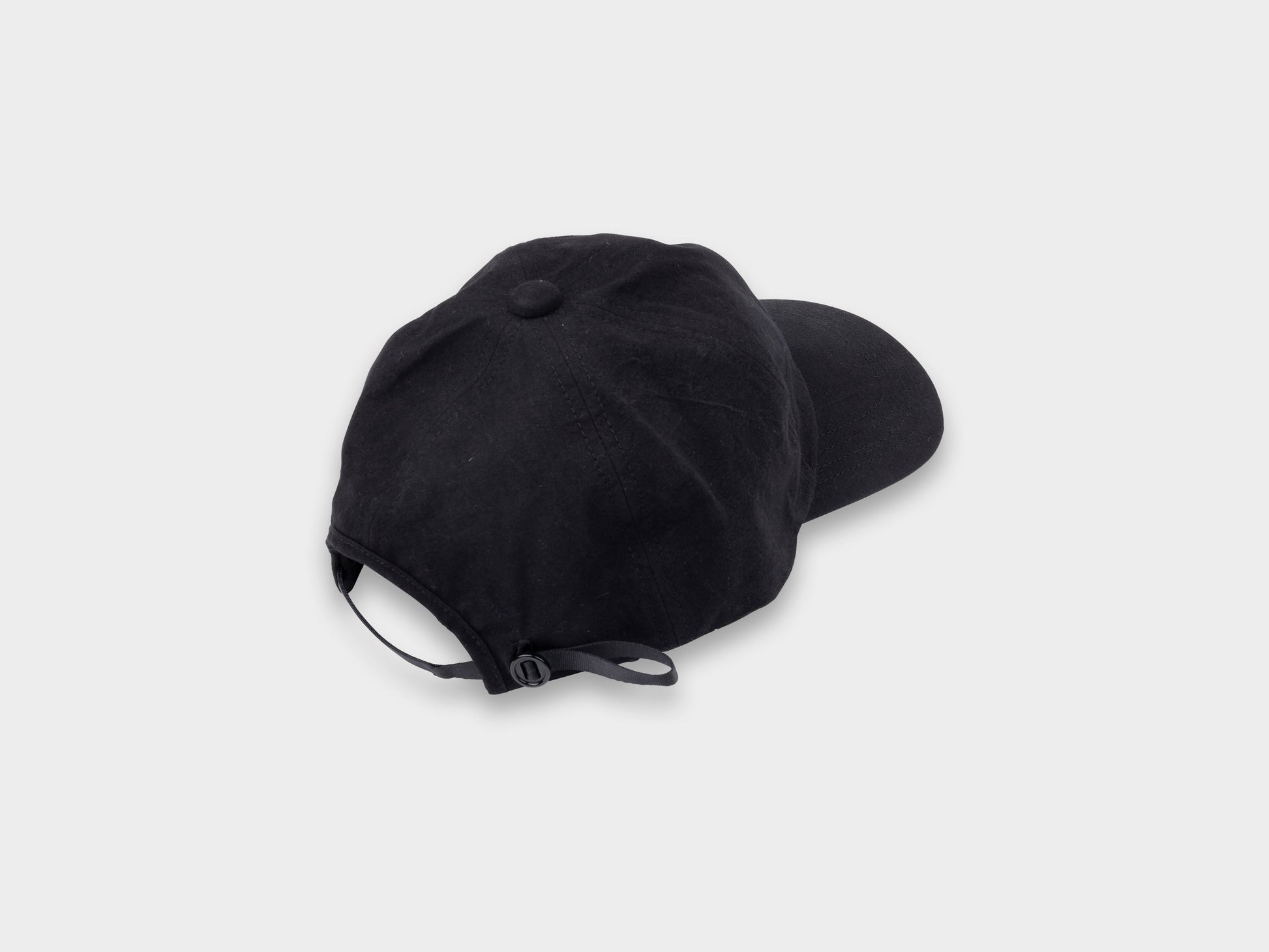 R0C1 "Shallow Cap" Black Wax – MAN–TLE